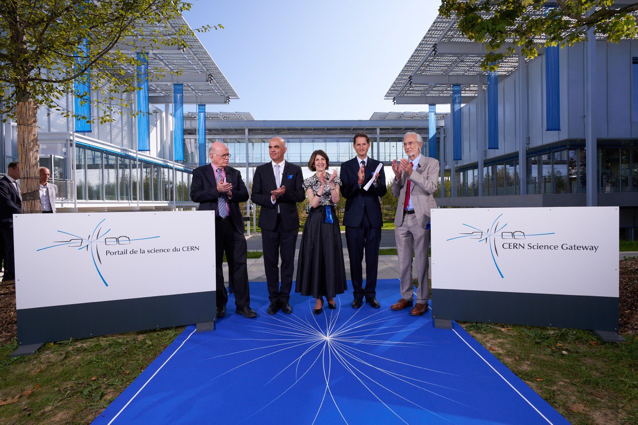 LE CERN INAUGURE LE PORTAIL DE LA SCIENCE, SON NOUVEAU CENTRE DE ...