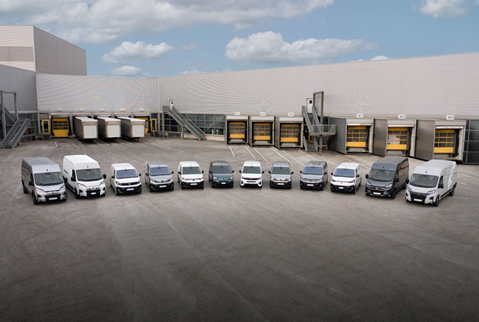 LA NOUVELLE GAMME DE FOURGONS STELLANTIS PRO ONE EN ESSAI ROUTIER | Le ...